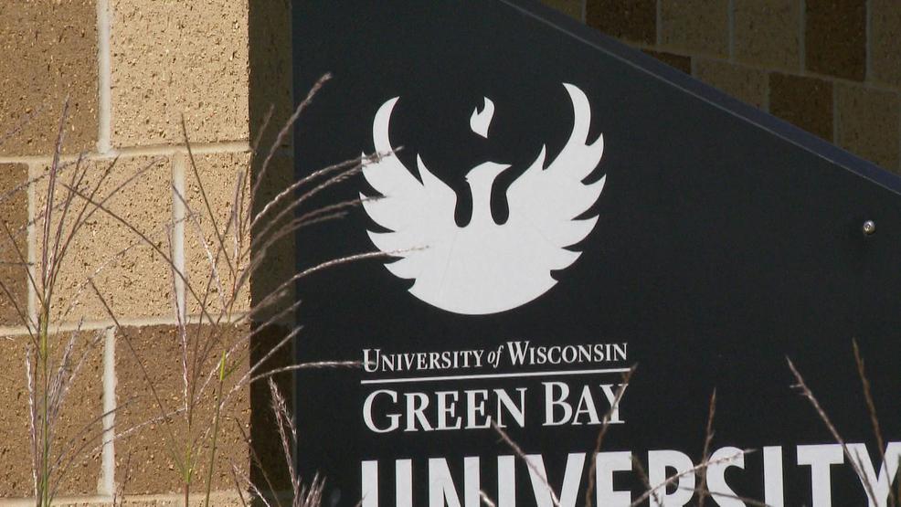 UWGB welcomes more diversity in freshmen class | WLUK